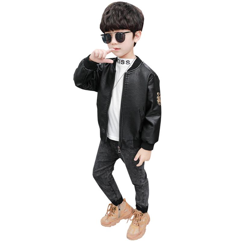 レザージャケット 子供 春秋 男の子 幼児 アウター ライダース ジップアップ シンプル カジュアル スタイリッシュ かっこいい 黒 トラ 英字