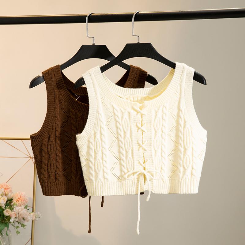 襟のタイプ: ラウンドネック長さ: 短い