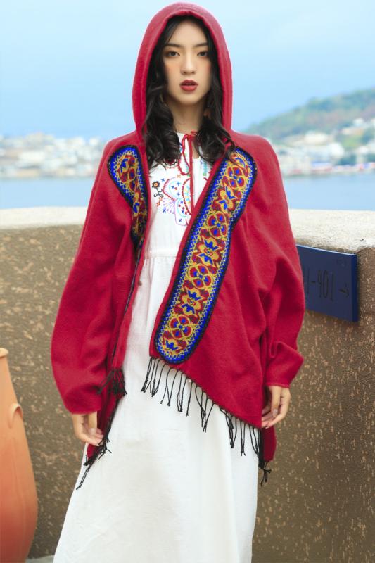 形状: 長方形性別：女性適用季節：春.秋.夏.冬服の詳細: 刺繍幅: 68cm長さ: 117cm
