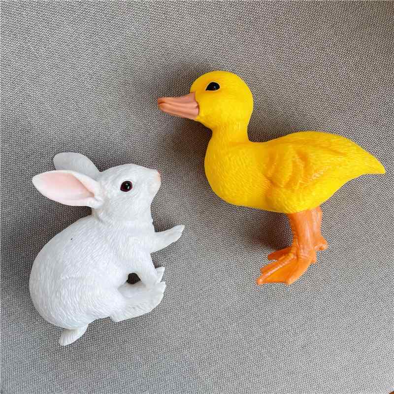 材質：プラスチック