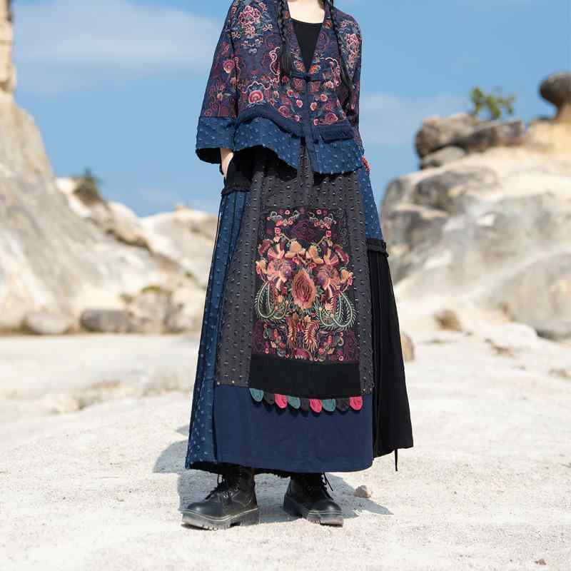 生地: リネン混紡