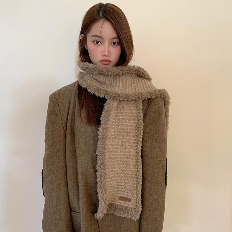 生地: アクリル幅: 17cm長さ: 140cm