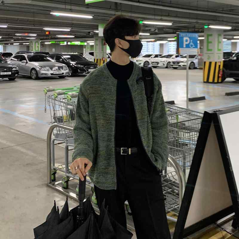 素材構成：ビスコース繊維（ビスコース繊維）50.ポリエステル繊維28.ポリアミド繊維（ナイロン）22