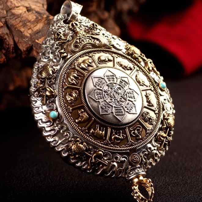 ネックレス トップ おしゃれ メンズ 男性 レディース 女性 大きめ 925 シルバー 伝統 工芸 レトロ 金 銀 ガウボックス 九公八卦