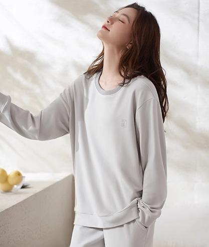 生地素材構成：ビスコース繊維（ビスコース繊維）40.綿26.5.ポリアクリロニトリル繊維（アクリル繊維）25.ポリウレタン弾性繊維（スパンデックス）8.5