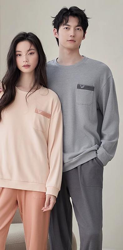 生地素材構成：ビスコース繊維（ビスコース繊維）40.綿26.5.ポリアクリロニトリル繊維（アクリル繊維）25.ポリウレタン弾性繊維（スパンデックス）8.5