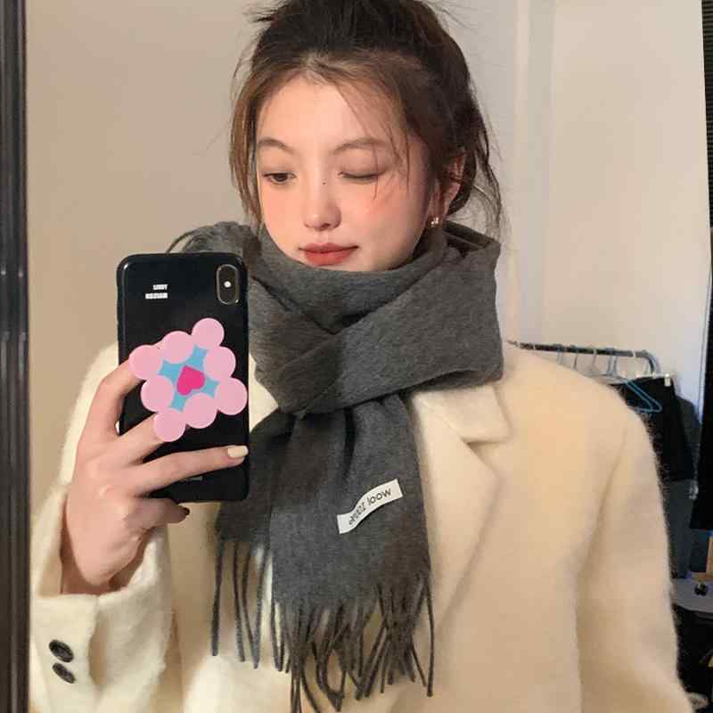 機能: 保温生地: 羊毛形状: 長方形性別: 女性適用季節：春.秋.冬服の詳細: フリンジ