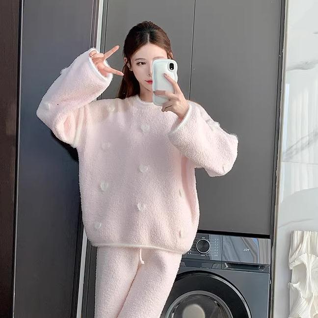 ルームウエア レディース 秋冬 長袖 暖かい 女性用 カジュアル パジャマ 部屋着 厚手 ラウンドネック ふわふわ ハート ウエストゴム プルオーバー フリーサイズ 上下セット かわいい 黄色 紫 ピンク