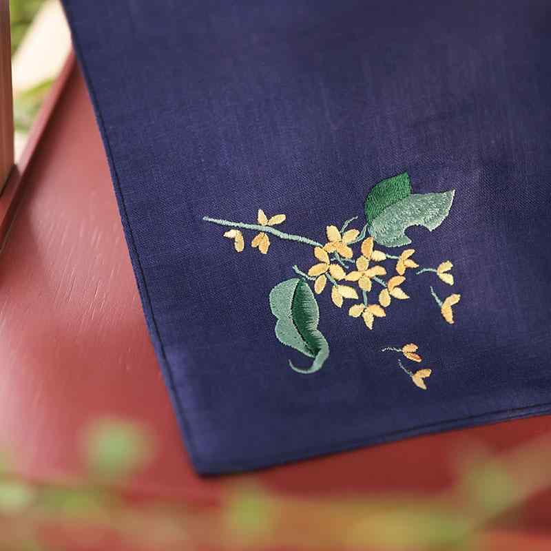 サイズ：30cm×30cm