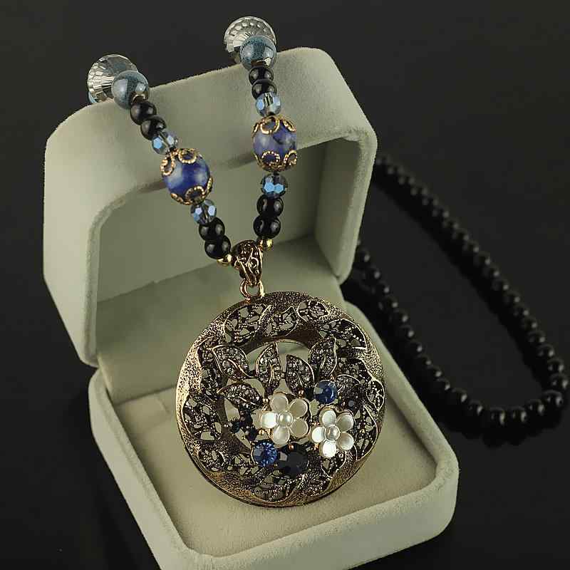 ・スタイル: レトロ.宮廷風・対象: 女性・チェーン素材: 混合素材・ペンダント素材: 混合宝石象嵌・象嵌素材: 合金象嵌人工宝石.半貴石・柄: ハート.しずく.ベル・チェーンスタイル: 丸玉チェーン・カラー・デザイン展開: 丸玉チェーン丸...