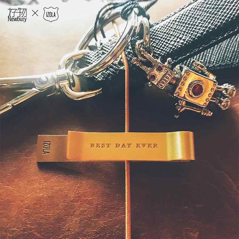 ・カラー展開: Best Day Ever.Fine and Dandy.Tie One On.空白