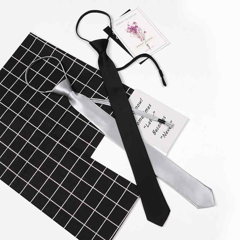 ・カテゴリ: ネクタイ・スタイル: ビジネス・タイプ: 剣先型ネクタイ・素材: ポリエステル・裏地素材: ポリエステル・柄: 無地・加工: 色織り・ネクタイ幅区分: 超ナロータイプ（7cm以下）・ネクタイ幅: 5cm・カラー展開: ブラック...