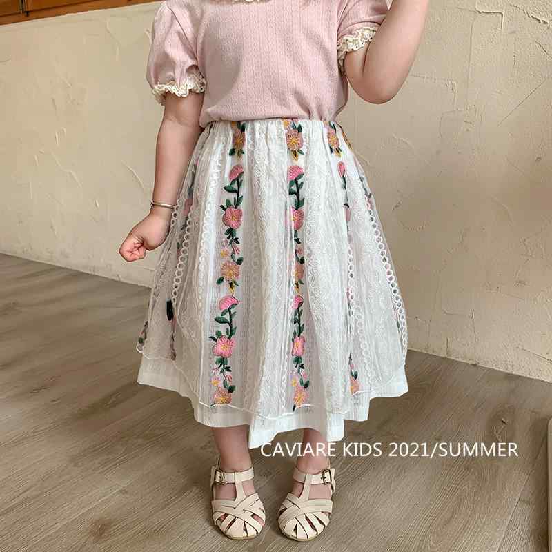 ・カテゴリ: スカート・スタイル: カジュアル・柄: 小花柄・対象性別: 女の子・対象年齢: 2歳.3歳.4歳.5歳.6歳.7歳・カラー展開: ホワイト.ピンク.ブラック.ライトパープル・サイズ展開: 80cm.90cm.100cm.110...