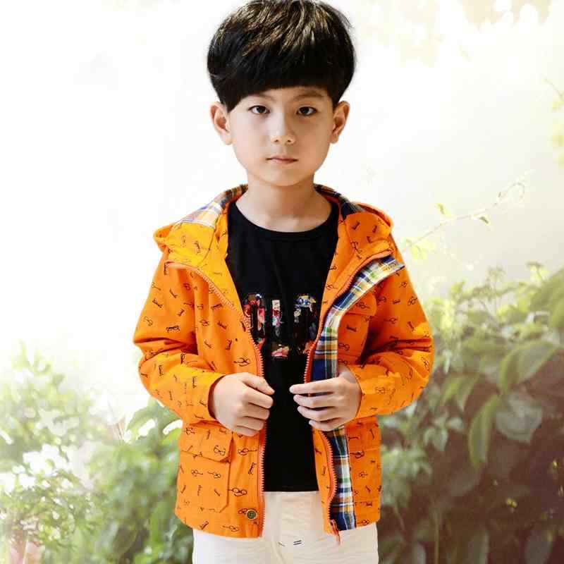 ・対象年齢: 3〜14歳・スタイル: カジュアル・性別: 男の子・前開き: ジッパー・フード: 取り外し不可・カラー展開: グリーン.ネイビー.オレンジ.ブラウン・サイズ展開: 120cm.130cm.140cm.150cm.160cm.1...