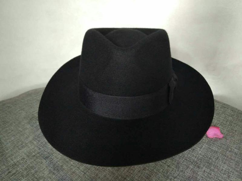 ・主な素材: ウール・サイズ展開: S 54-56cm M 56-58cm L 58-60cm XL 60cm以上・対象: 男女兼用・カラー展開: ホワイト.ブラック・つばの形状: フラットブリム・帽子のトップ: ラウンドトップ・種類: フ...