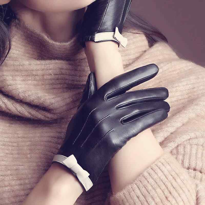 ・スタイル: 5本指手袋・素材: 山羊革・対象: 女性.20〜30代・サイズ展開: M.L