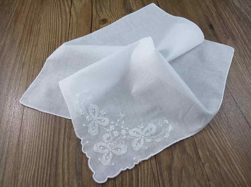 ・カラー展開: ホワイト.ブルー.イエロー