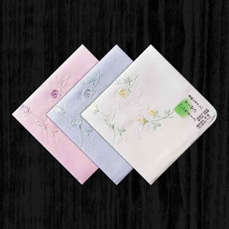 ・カラー展開: 淡いブルー.淡いピンク・素材: 綿ガーゼ・サイズ: 約46cm×46cm・厚さ: 二重薄手綿ガーゼ・用途: 汗拭き.洗顔.背当て.ナプキン.スカーフ