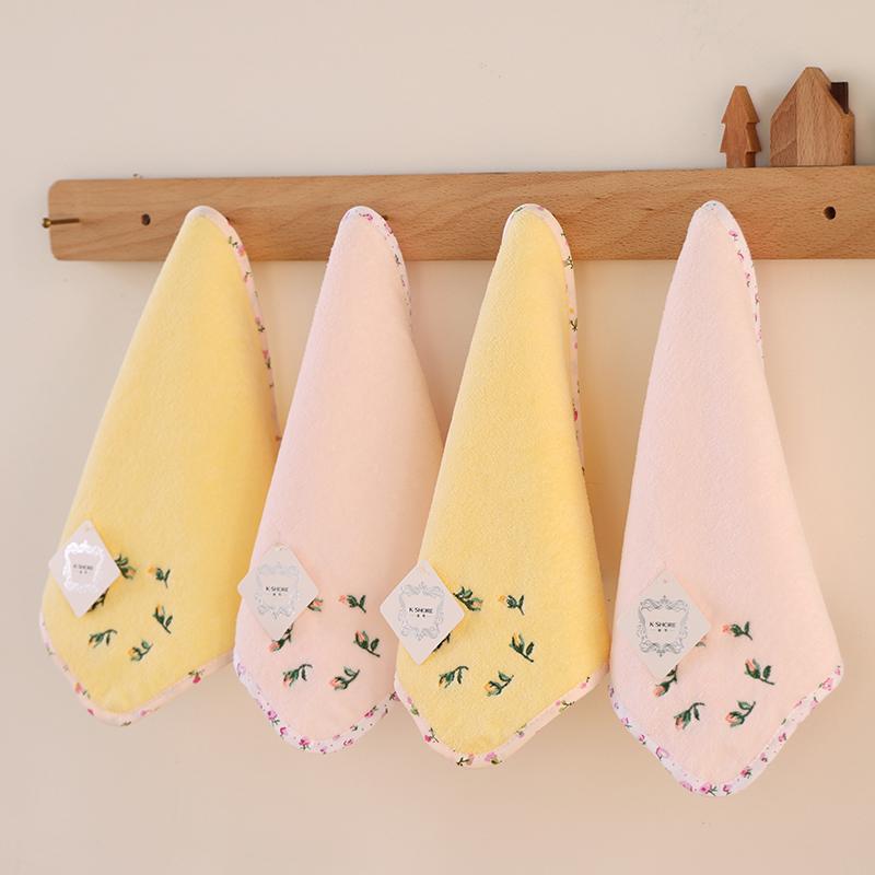 ・カテゴリ: ハンカチ・素材: 綿・カラー展開: イエロー.ピンク・サイズ: 22cm x 22cm