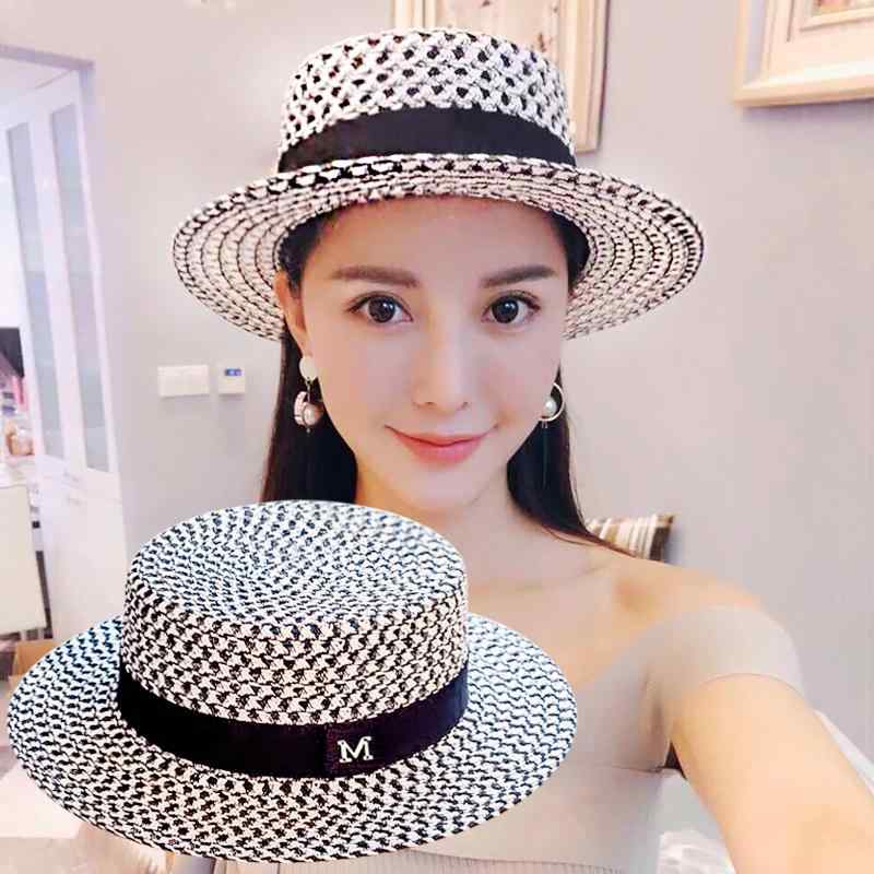 ・カテゴリ: 麦わら帽子・主な素材: 麦わら・サイズ: 調節可能・対象: 男女兼用・スタイル: スイートカジュアル・デザインポイント: メッシュ・帽子のトップ: フラットトップ・つばの形: フラット・つばのスタイル: ワイドブリム・カラー展...