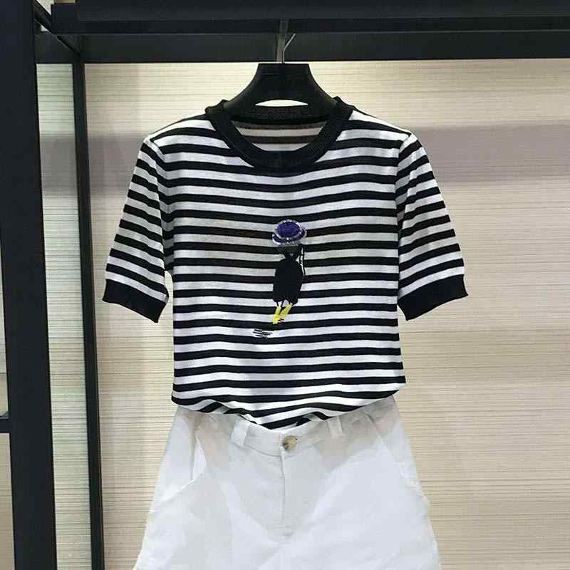 ・スタイル: オフィス.シンプル・ネックライン: クルーネック・袖丈: 半袖・袖タイプ: レギュラー・厚さ: 薄手・着丈: レギュラー丈・シルエット: ストレート・柄: ストライプ・デザイン: クラシック・カラー展開: レッド.ブラック・サ...