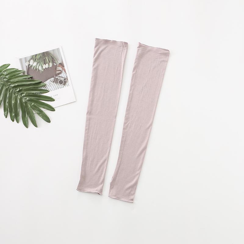 ・カテゴリ: UVカットアームカバー・素材: モダール・柄: 無地・対象性別: 男女兼用・カラー展開: コーヒー色.ホワイト.コリアングレー.ブラック.肌色・サイズ展開: フリーサイズ.大サイズ