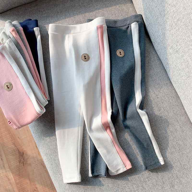 ・カテゴリ: レギンス・スタイル: カジュアル・素材: 綿95%.ポリウレタン5%・ウエスト: ゴム仕様・丈: ロング・対象年齢: 2歳.3歳.4歳.5歳.6歳.7歳.8歳.9歳.10歳.11歳.12歳.13歳.14歳・性別: 男女兼用・着...