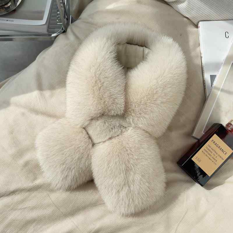 ・カテゴリ: ネックウォーマー・主な素材: フォックスファー・機能: 多機能・柄: 無地・スタイル: 韓国風・形状: 長方形・性別: 女性・デザイン: 厚手・対象: 10代.20代.30代・カラー展開: ブラック.バニラアイボリー.ブルーフ...