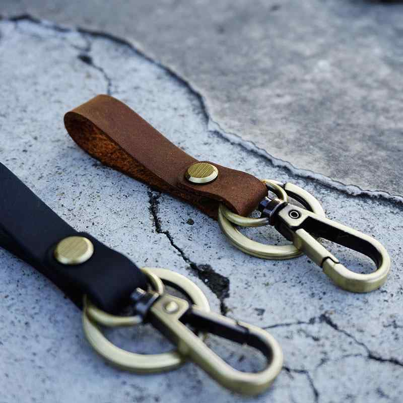 ・素材: 牛革・スタイル: レトロ・カラー展開: ブラウン（ライチ）.ブラウン（プレーン）