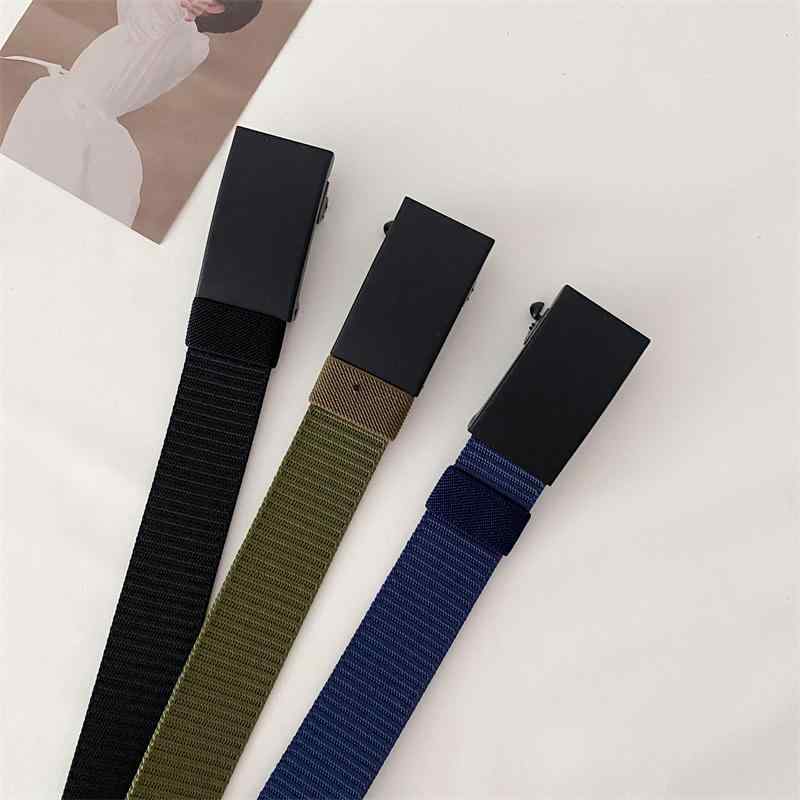 素材: キャンバス で合わせやすい 性別対応: 男女兼用 デザイン: ベルトタイプ ベルト装飾: 編み込みデザイン カラー: ブラック+カーキ（2本セット）.ブラック+ブルー（2本セット）.ブラック+ブラック（2本セット）.ブラック.カーキ...