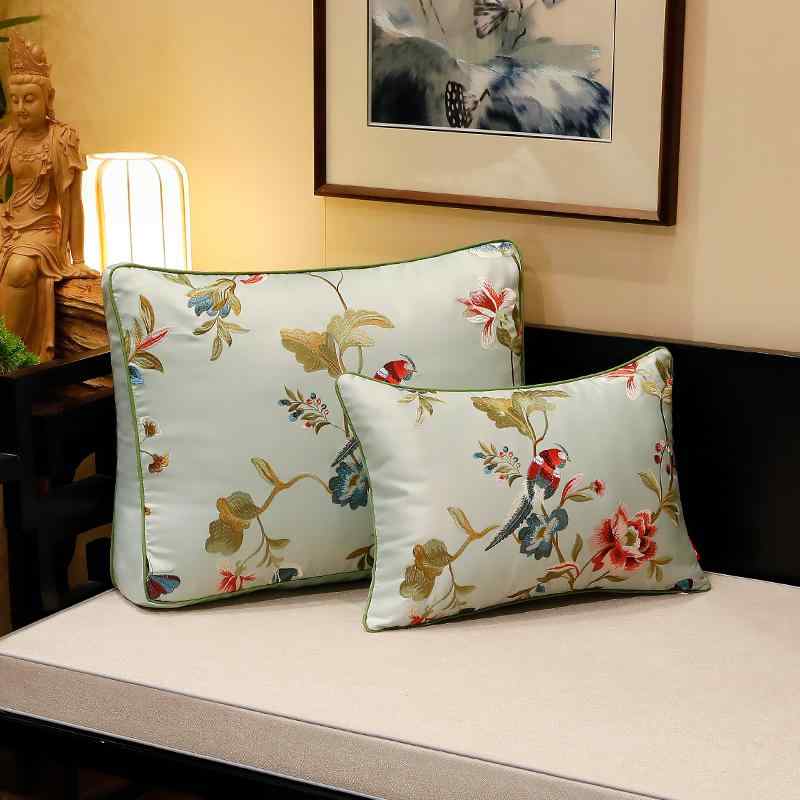 詰め物：PP綿ジャケット素材: ポリエステル繊維