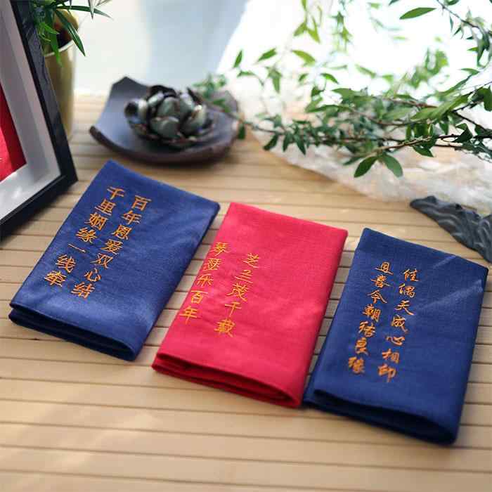 ハンカチ レディース ギフト 母の日 綿 汗拭き 二重 お祝い 言葉 漢字 チャイナ風 龍 鳳 刺繍 布 結婚 記念品 ミセス シンプル 柔らかい 四角 赤 ネイビー