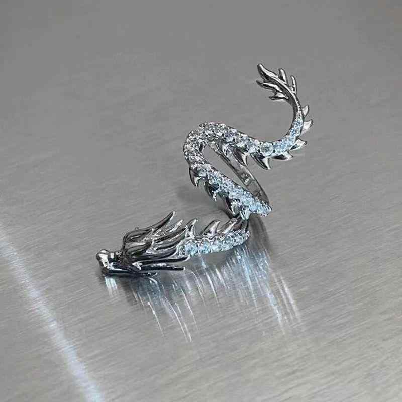 耳飾り イヤーカフ ユニセックス イヤークリップ アクセサリー キラキラ 装飾 ラインストーン 個性的 カジュアル おしゃれ シルバー ドラゴン