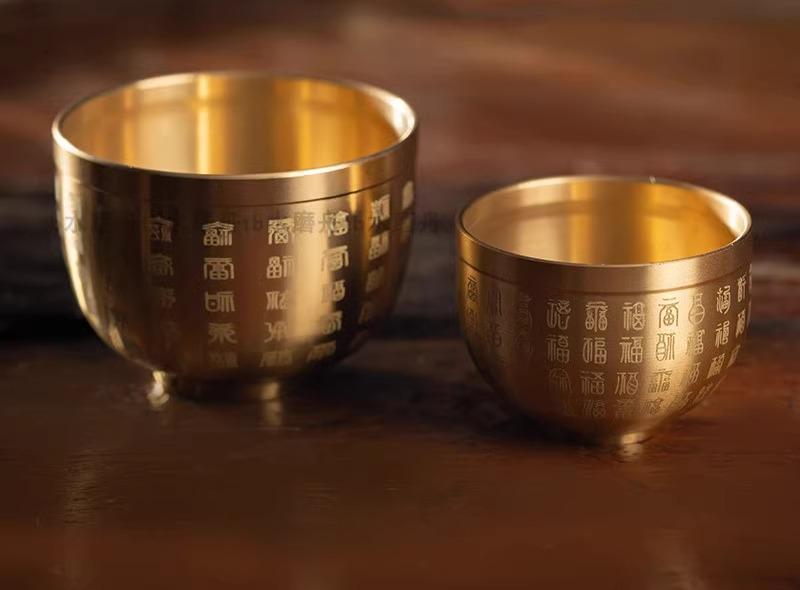 装飾品の種類: 中国風の装飾品材質:真鍮適用スペース：卓上幸福カップ・大サイズ：幅6cm×高さ4.5cm幸福カップ・小サイズ：幅4.5cm×高さ3.5cm