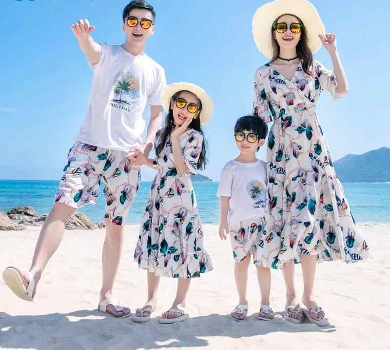 素材: シフォン素材構成: ポリエステル