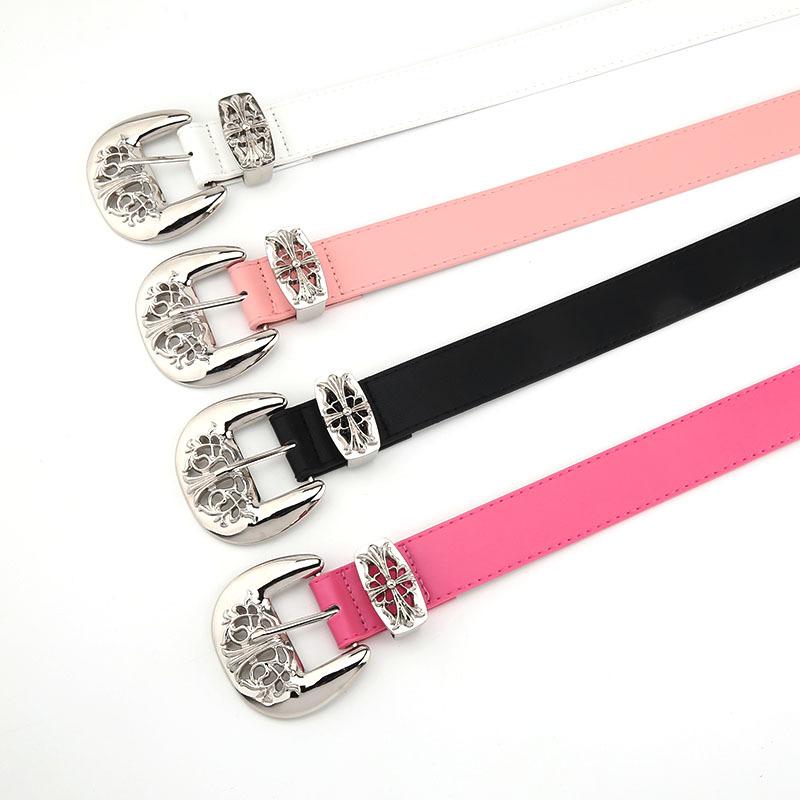 素材: 牛革 デザイン: シンプル カラー: ホワイト.ブラック.ローズピンク.ピンク バックル素材: 合金 バックル形状: ピンタイプ 長さ: シングルループ 加工: エナメル仕上げ ベルト幅: 3.3cm サイズ: 103cm