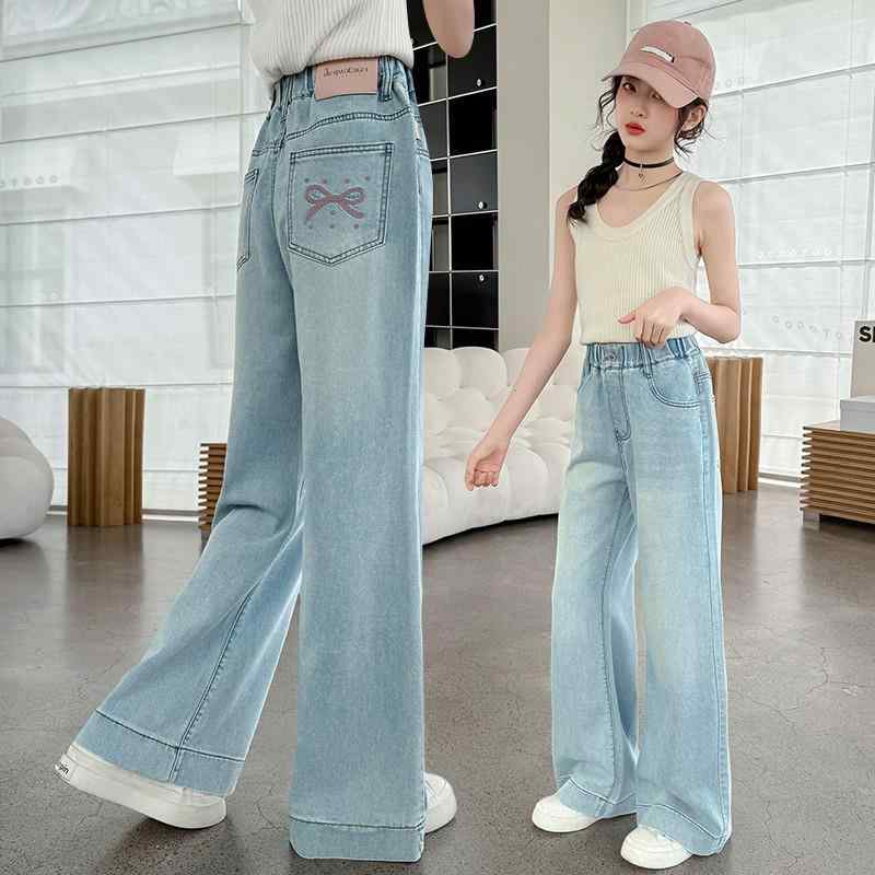 素材: シルエット: ワイドパンツ ウエストタイプ: ハイウエスト パンツ丈: ロング ウエスト仕様: ウエストゴム 生地加工: ウォッシュ加工 生地の厚さ: 薄手 伸縮性: やや伸縮性あり カラー: ライトブルー