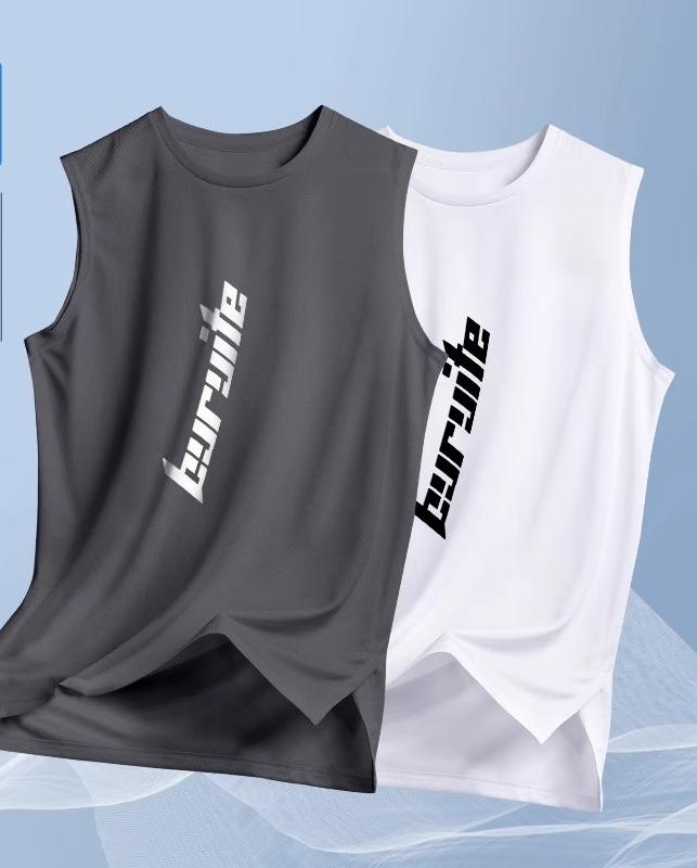 シルエット: ゆったり デザイン: プリント加工 加工: ノーアイロン 裾デザイン: 共布裾 機能: 吸湿性・通気性が良い タイプ: タンクトップ ネックデザイン: クルーネック ポケット: サイドポケット 前開き仕様: プルオーバー 柄:...