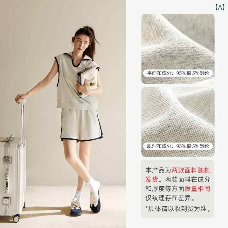 セット内容: 2点セット デザイン: 胸パッド付き パンツ丈: ショート 素材: 綿.ポリウレタン ウエスト: ゴム仕様 シーン: 部屋着.リラックス 厚さ: 薄手 袖丈: ノースリーブ ネックライン: クルーネック 柄: 無地 着脱方法:...