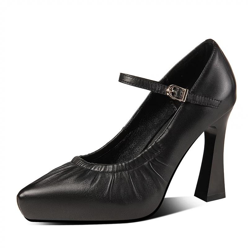 閉じ方: 一字式バックル サイズ: 34.35.36.37.38.39.40 柄: 無地 スタイル: カジュアル デザイン: クロスストラップ ヒール高: ハイヒール（5～8cm） カラー: ブラック.アイボリー.ブラック（アップグレード）...