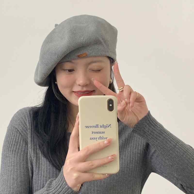 スタイル: カジュアル デザイン: シンプル 帽子の形: ベレー帽 帽子の頂き: 丸型 つばの形: つばなし 対象: 女性 サイズ: M（56-58cm） カラー: ブラック.コバルトブルー.ブルー.グレー.ベージュ