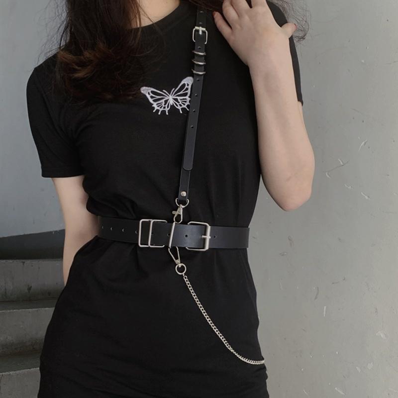 素材: 合皮 スタイル: ヒップホップ 種類: ベルト デザイン: シンプル カラー: ベルト単品.ベルト＋チェーン.ベルト＋ショルダーベルト＋チェーン バックル素材: 合金 バックルタイプ: ピンバックル 長さ: ワンループ