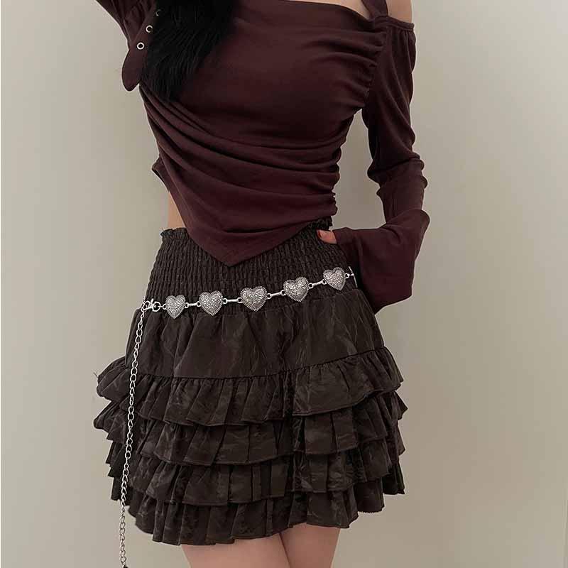 デザイン: チェーン.エンボス加工 スタイル: エスニック 種類: ウエストチェーン モチーフ: ハート 主な素材: 金属 バックル仕様: フック式 チェーン構造: シングルループ バックル素材: 合金 カラー: シルバー