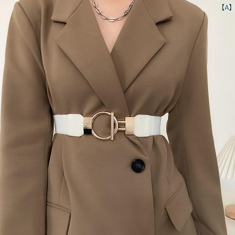 シルエット: シンプル デザイン: ゴム入り カラー: ホワイト.ブラック バックル素材: 合金 バックルタイプ: フック式 長さ: シングルタイプ 幅: 4.3cm 素材特徴: 光沢感あり