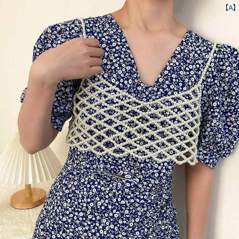 対象: 女性 タイプ: サスペンダー デザイン: ビーズ付き カラー: パールベスト 特徴: 光沢感 長さ: シングルループ 幅: 13cm