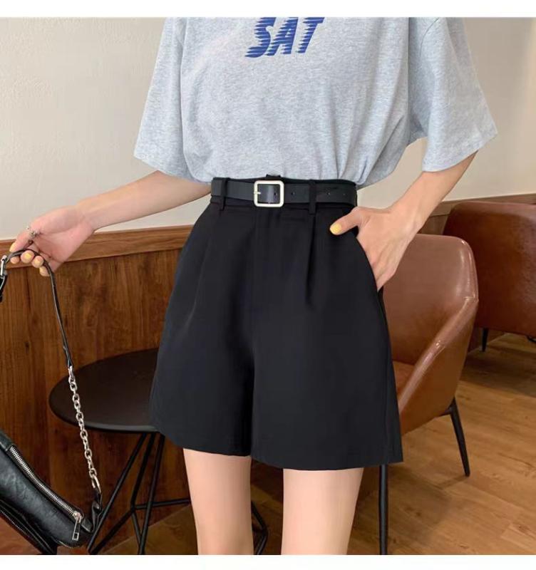 デザイン: シンプル スタイル: デニム 種類: ベルト 幅: 2.3cm サイズ: 95cm.100cm.105cm.110cm 素材: 牛革 バックルタイプ: ピンバックル 長さ: シングルラップ バックル素材: 合金 表面加工: 光沢...