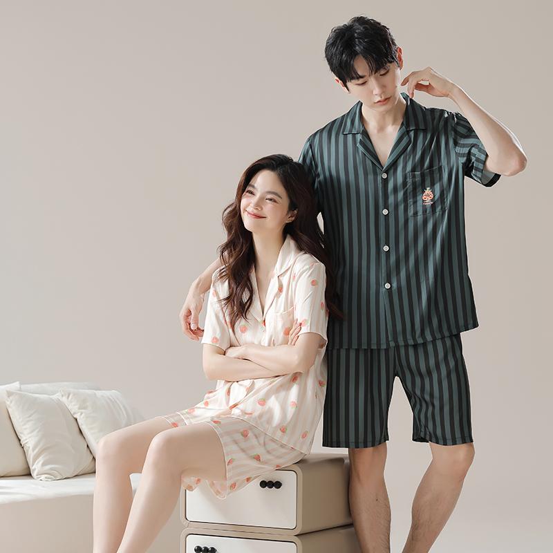 - - セット内容: 2点セット - デザイン: プリント柄 - パンツ丈: ショートパンツ - 素材: ポリエステル - ウエスト仕様: ウエストゴム - 使用シーン: カジュアルなルームウェア - 厚さ: 薄手 - 袖丈: 半袖 - 裏...