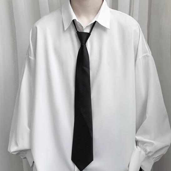 ネクタイの幅：極細（7cm未満）スタイル: 韓国スタイル: 矢印型ネクタイ手結びタイプ：長さ145cm.幅5cmライトバックル：長さ45cm.幅8cm