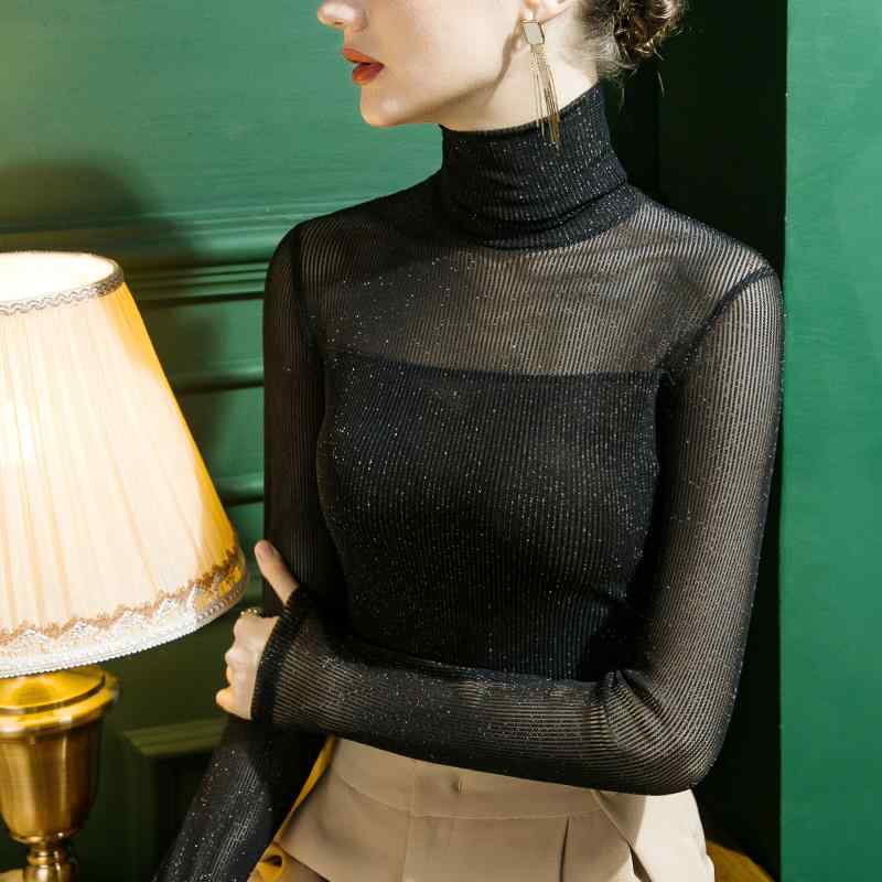 要素: ラメ・スパンコール スタイル: オフィス シルエット: タイトフィット 柄: 無地 素材: メッシュ 袖タイプ: 通常袖 素材構成: ナイロン75%.-素材25% 厚み: 普通 袖丈: 長袖 襟タイプ: ハイネック 着丈: 普通 カ...