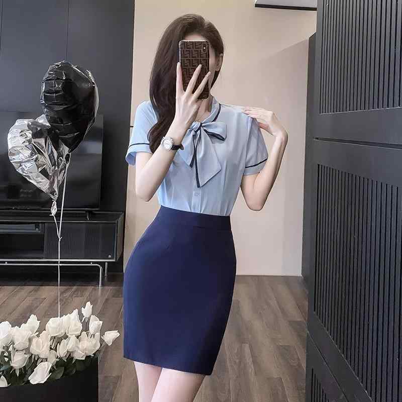 スタイル: オフィス シルエット: ハイウエスト デザイン: リボン付き 素材: ポリエステル 袖型: レギュラー 袖丈: 半袖 襟型: リボン襟 着丈: レギュラー 柄: 無地 前開き仕様: シングルボタン サイズ展開: S.M.L.XL...